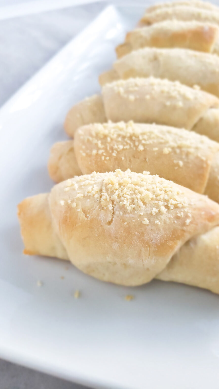 Senorita Bread Recipe (Filipino Spanish Bread) - Time for the Table