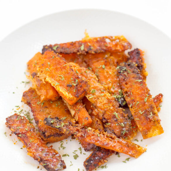 Crispy Parmesan Roasted Carrots